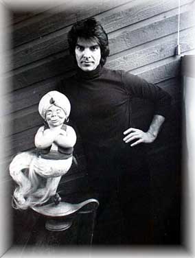 Robert Shields - Come see what I don't have to say...